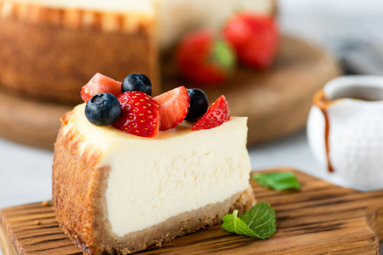 チーズケーキは冷凍こそウマい！ おいしさはキープでまとめ買いもこわくない｜PREZO(プレゾ) - 北海道のお取り寄せグルメと産直通販