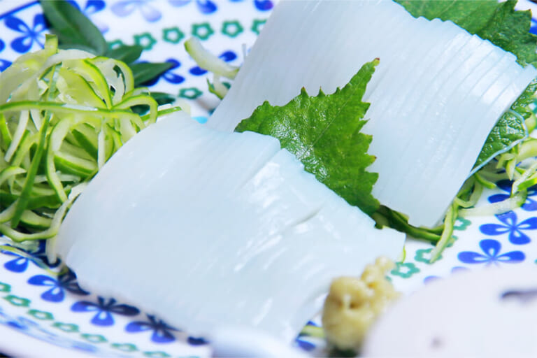 これで見わけられる！スルメイカとヤリイカの違いを解説｜PREZO(プレゾ) - 北海道のお取り寄せグルメと産直通販